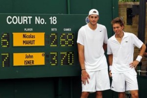 John Isner beats Nicolas Mahut 70-68 in longest tennis match history ...